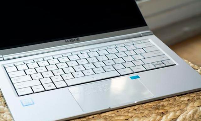 神舟精盾U45A1开箱上手，消费源动力正是1.16kg重量_搜狐汽车_搜狐网