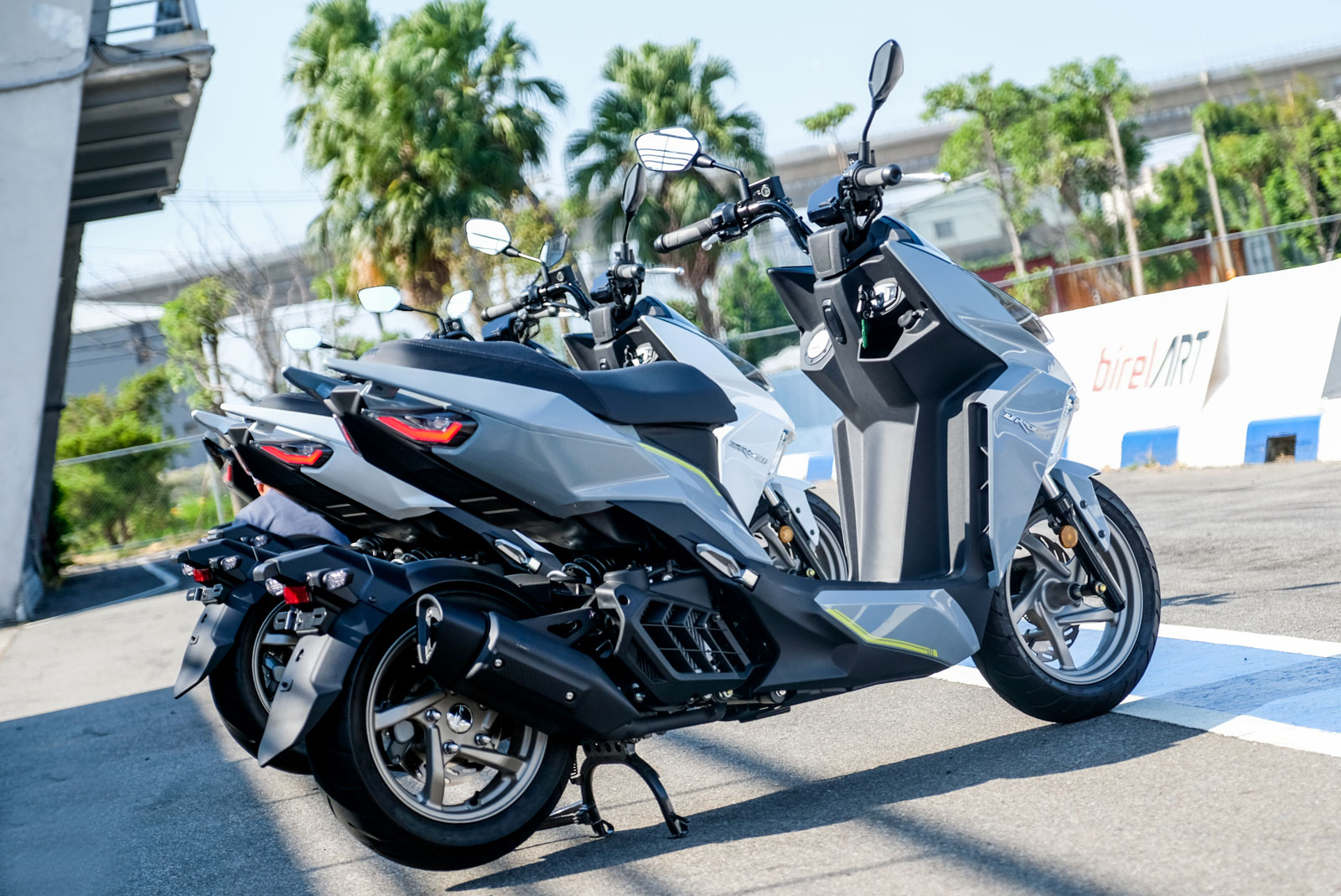 SYM DRG158踏板发布 约2.4万人民币 百米加速7.9秒-搜狐大视野-搜狐新闻