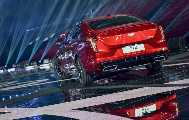 双车战略瞄准BBA 凯迪拉克之夜CT4/CT5齐亮相_搜狐汽车_搜狐网