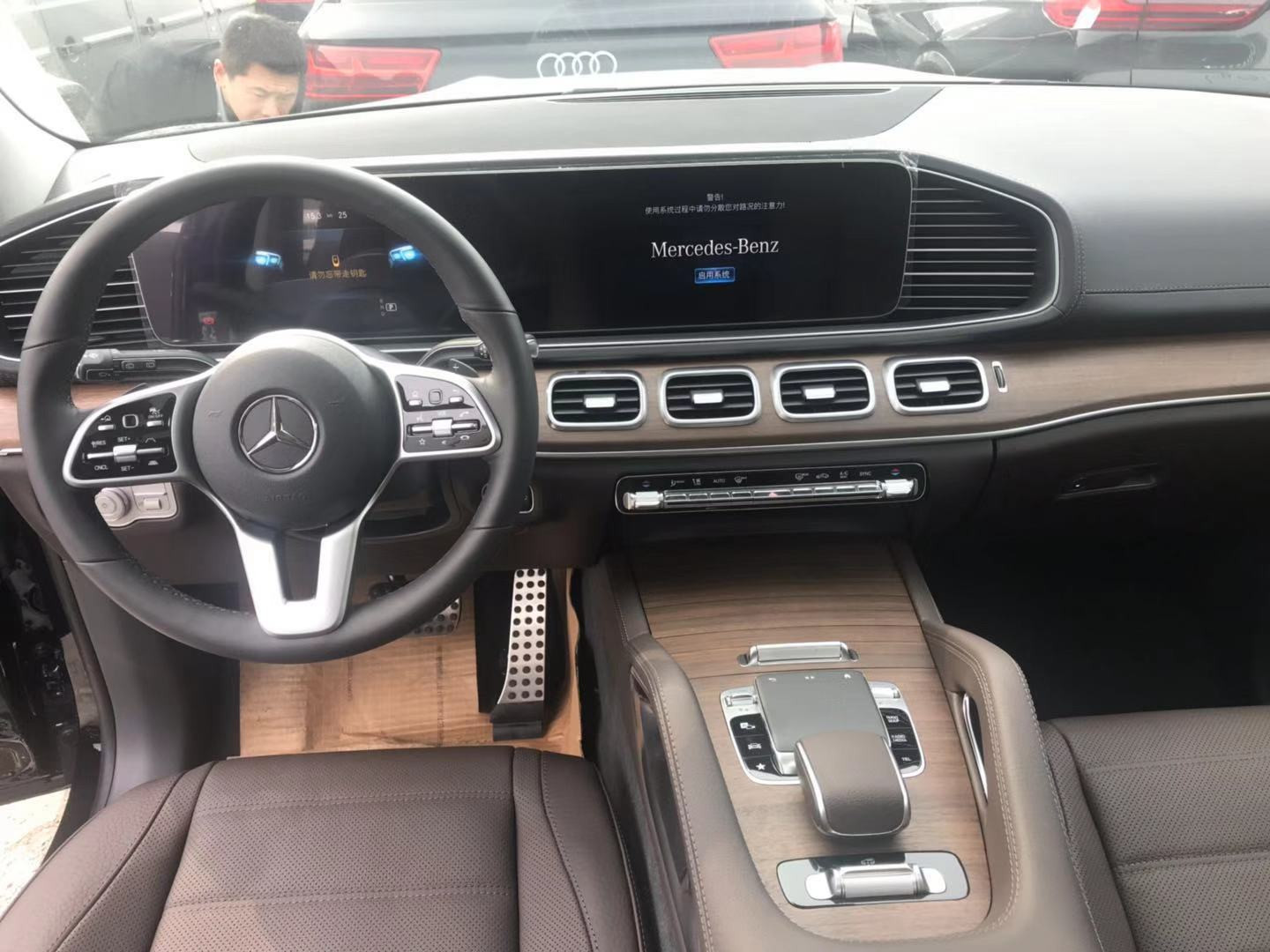 20款奔驰GLS450全尺寸SUV 销量中最棒的越野_搜狐汽车_搜狐网