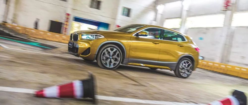 GLA和Q2L的挑战者 试驾国产宝马X2 | Y车评_搜狐汽车_搜狐网