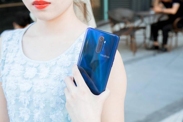 哪款90Hz旗舰最值得入手？这一款口碑销量两开花，到手仅2599_搜狐汽车_搜狐网