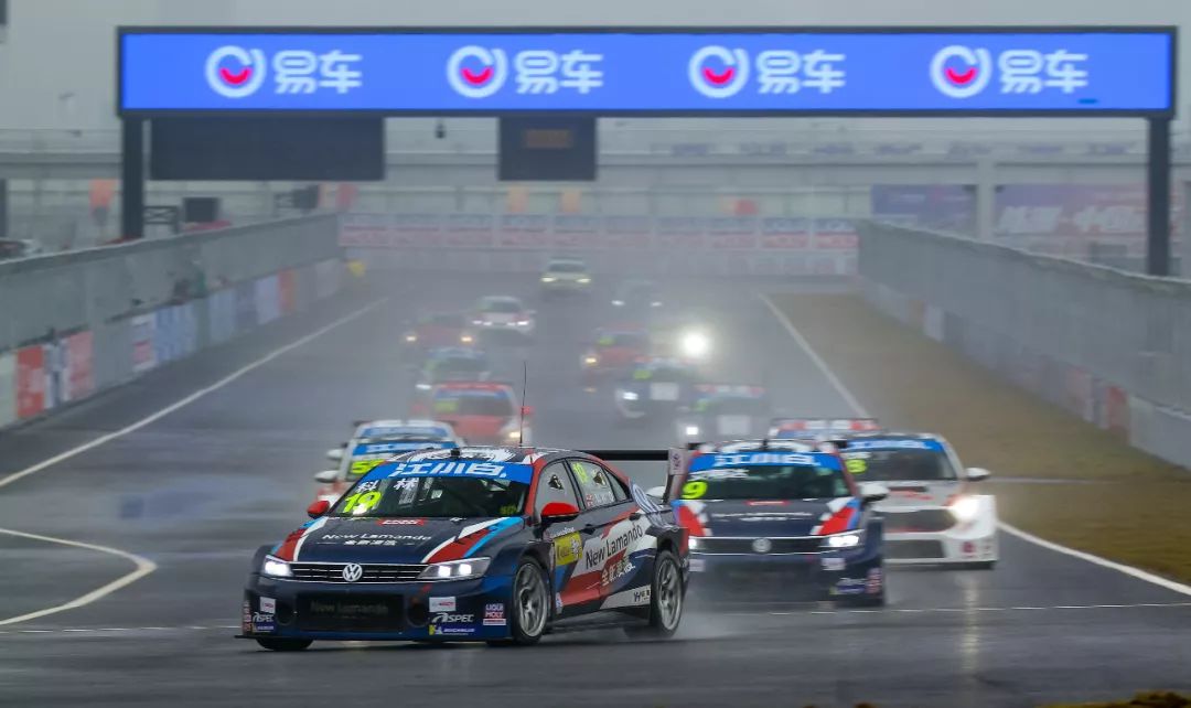 CTCC株洲站 上汽大众333车队遭遇艰难战役_国际赛车场