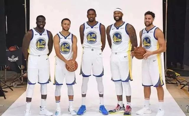追溯nba联盟最早球星抱团源头，凯尔特人并不是最早抱团的球队_马龙