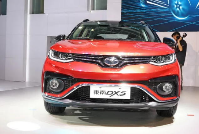 6种车型6万多起步，东南DX5实车测试，别致又有实力的SUV_搜狐汽车_搜狐网