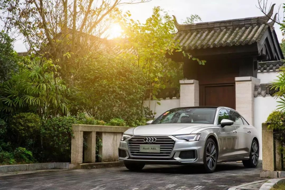 山城试驾全新奥迪A6L：很高兴看到越来越年轻的TA_搜狐汽车_搜狐网