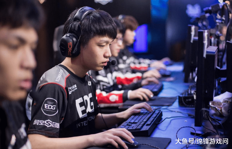 EDG下赛季迎重组，GRF顶级选手即将加入？势要重回巅峰时期_中野