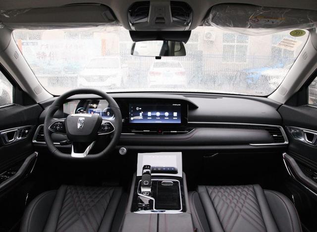 奔腾T99和WEY VV7怎么选？看过顶配后差距就出来了_搜狐汽车_搜狐网