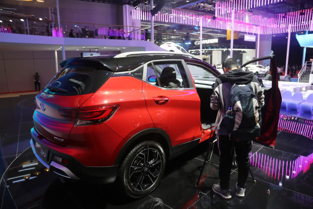 2019款东南DX3汽车，6万级别颜实力SUV，上海车展实拍！_搜狐汽车_搜狐网