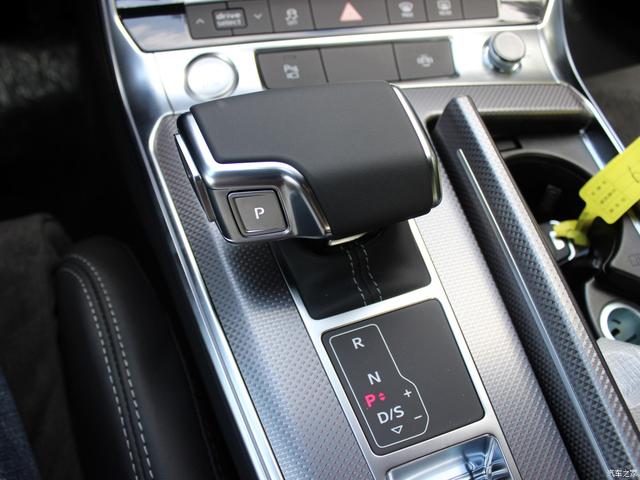 预算40万，奥迪A6L PK 凯迪拉克CT6，买谁更划算？_搜狐汽车_搜狐网