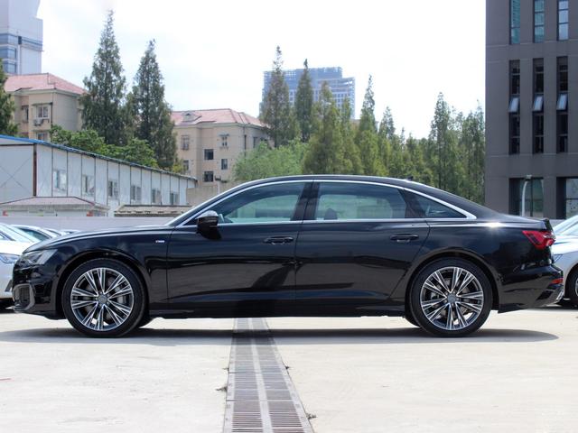 预算40万，奥迪A6L PK 凯迪拉克CT6，买谁更划算？_搜狐汽车_搜狐网