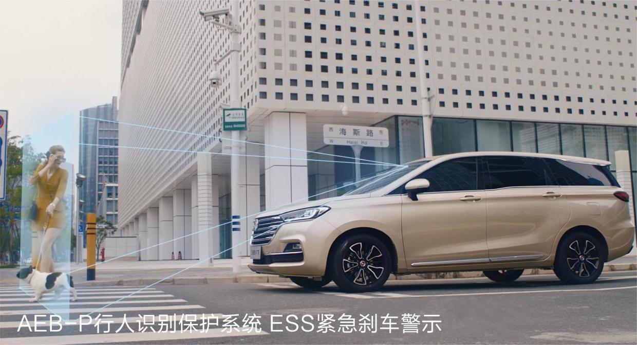 语音控制、辅助驾驶，汉腾V7顶配不过13万，开回家有面_搜狐汽车_搜狐网