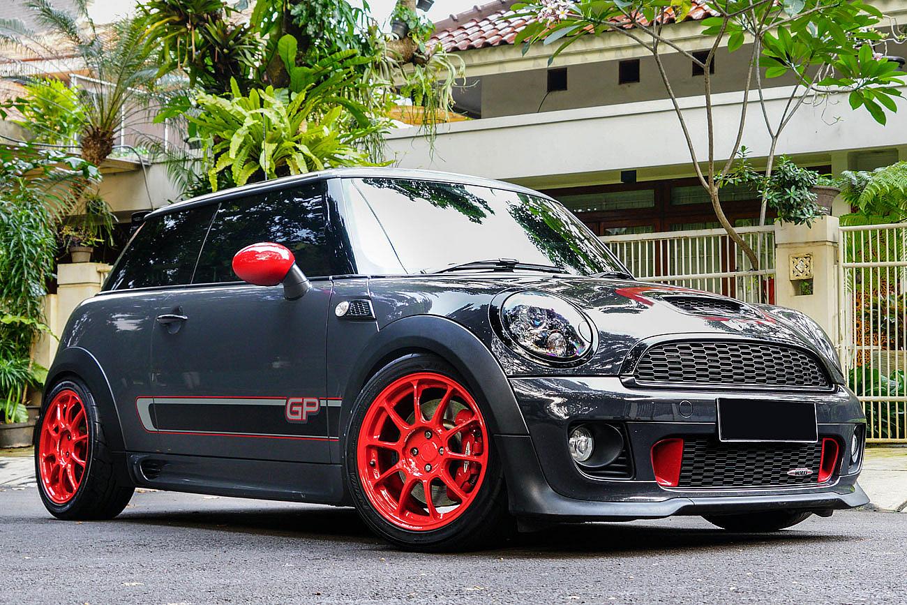 MINI Cooper R56轮毂改装案例Rays Volk Racing ZE40_搜狐汽车_搜狐网