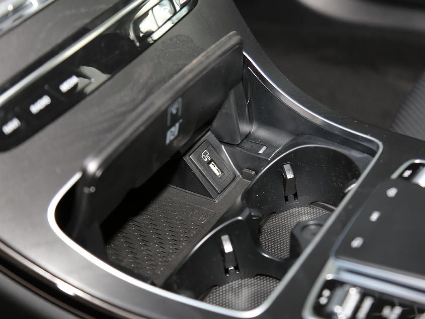 标配10气囊和可变悬挂，MKZ告诉你谁才是明智之选_搜狐汽车_搜狐网