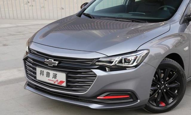 这轿车适合家用，油耗5.8L，轴距2640mm，1.3T三缸163马力+6AT_搜狐汽车_搜狐网