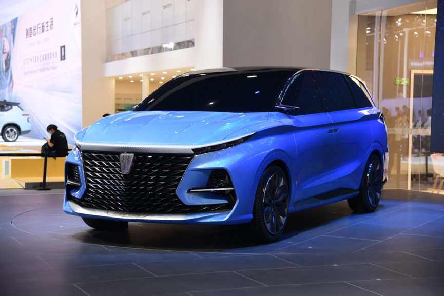 荣威RX5 eMAX正式上市，发布首款MPV概念车Vision-iM Concept_搜狐汽车_搜狐网