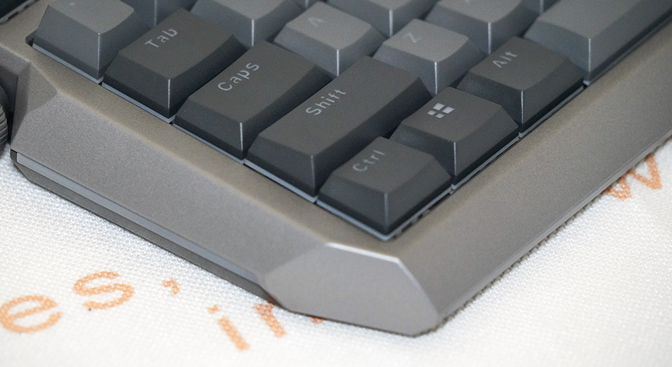 为桌面妆点RGB 摩豹CK80&V100PRO套装开箱体验_搜狐汽车_搜狐网