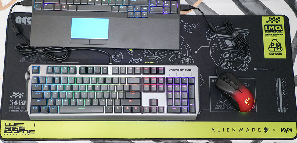 为桌面妆点RGB 摩豹CK80&V100PRO套装开箱体验_搜狐汽车_搜狐网