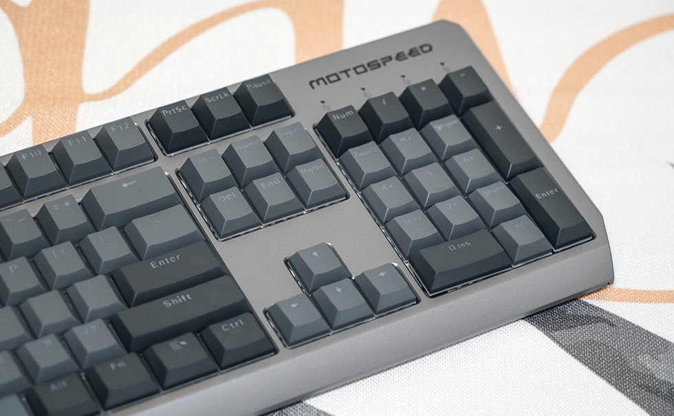 为桌面妆点RGB 摩豹CK80&V100PRO套装开箱体验_搜狐汽车_搜狐网