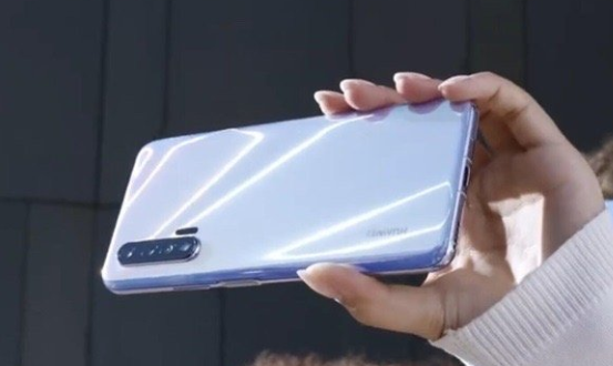 华为NOVA 6真机曝光，套娃荣耀V30和华为P30，自拍要拿DxO第一_系列