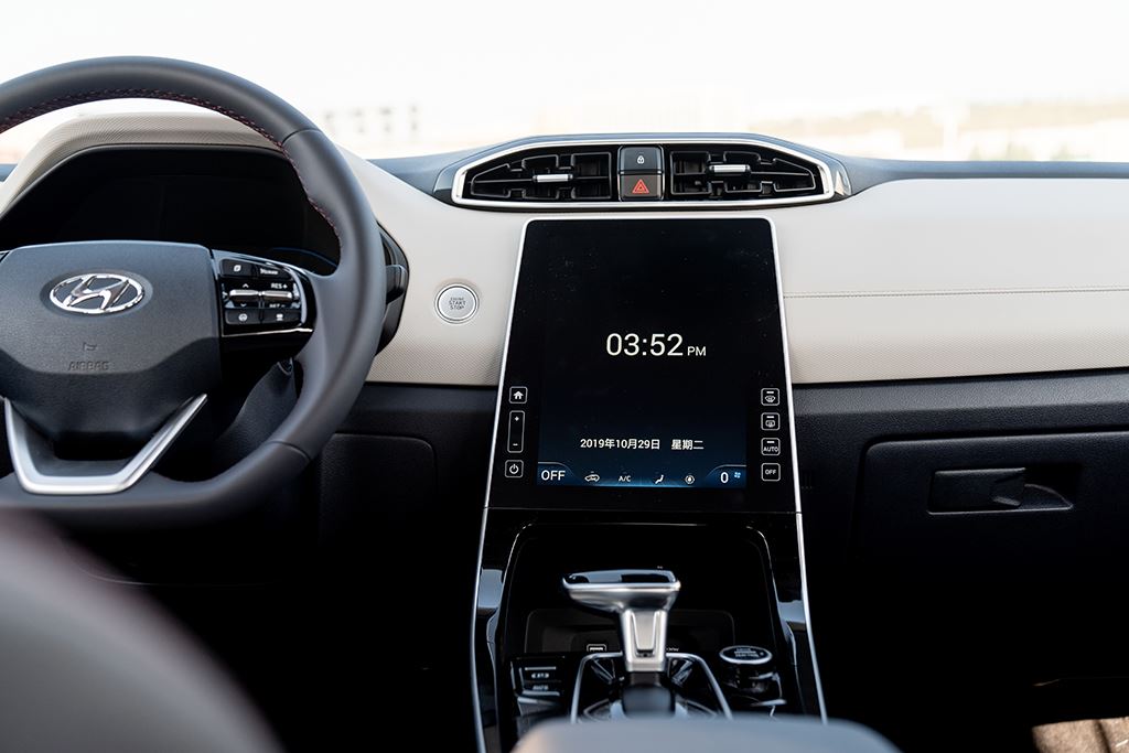 这套智能系统到底有多牛？新一代ix25为你实力印证_搜狐汽车_搜狐网