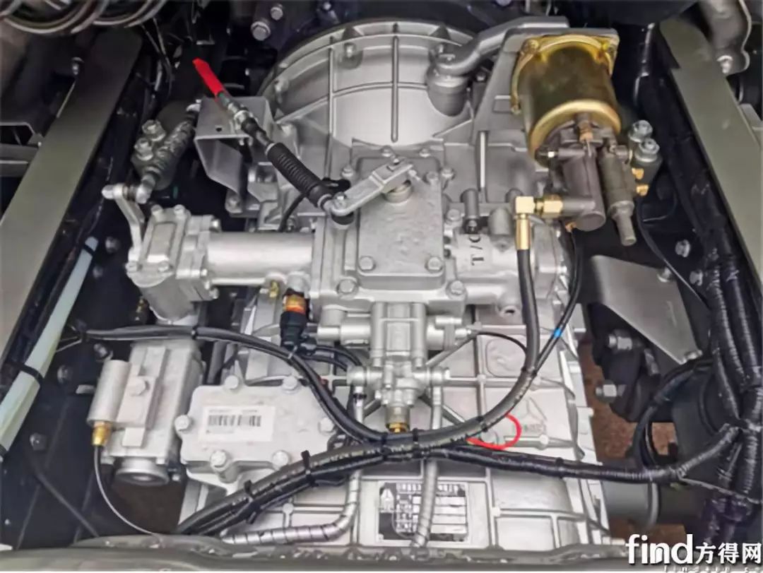 新车评测丨全新平台豪沃TX7亮相！都进行了哪些升级？| 掌上卡车_搜狐汽车_搜狐网