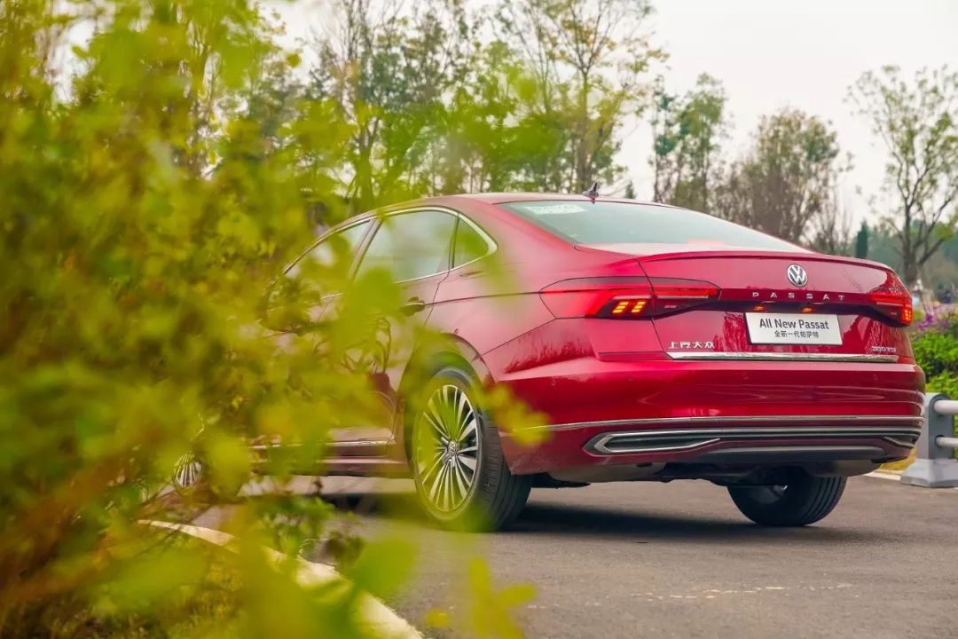 汽势焦点|车市寒冬逆流而上 全新一代帕萨特是怎么做到的？_搜狐汽车_搜狐网
