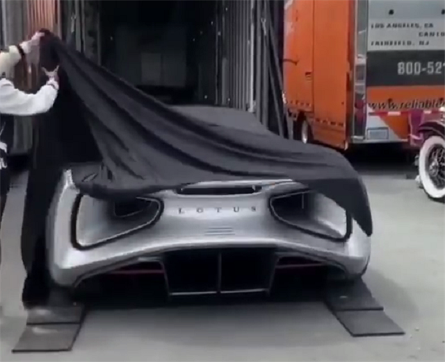 2188万路特斯Evija，车展亮相没多久，国外已提车，现场货车送到_搜狐汽车_搜狐网