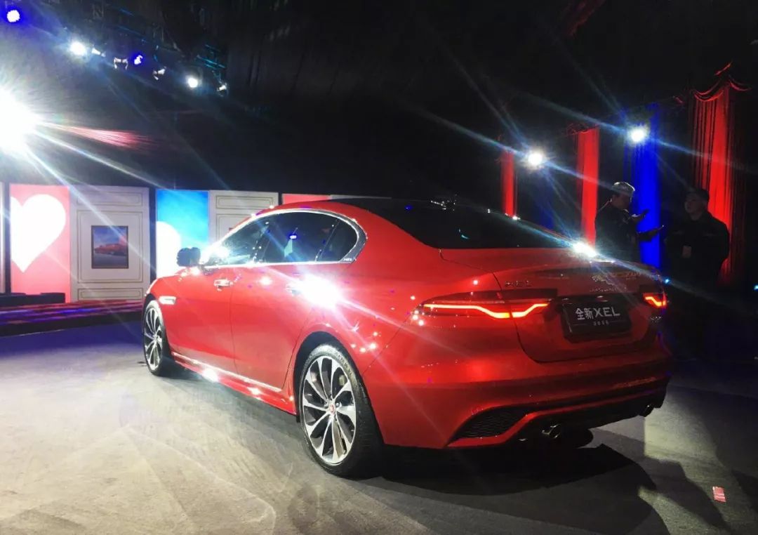 2019年中型车大盘点！宝马3系领衔，CT5、S60、XEL来势汹汹！_搜狐汽车_搜狐网