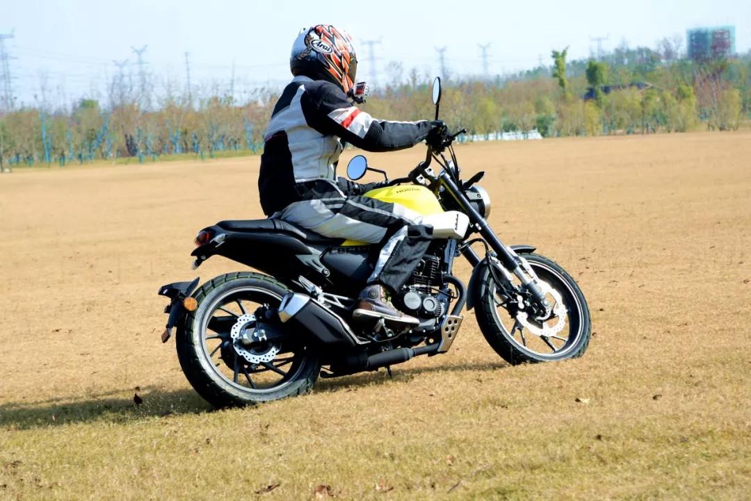 16980元的运动咖啡—新本190TR财智评测_搜狐汽车_搜狐网