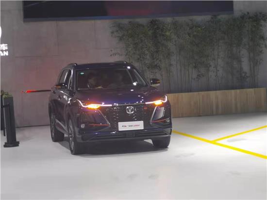 CS75plus炫耀登场，10.69万起！！ _搜狐汽车_搜狐网