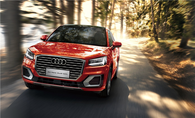 比宝马X1更快，比奔驰GLA更豪华，越级的奥迪Q2L才是年轻人首选_搜狐汽车_搜狐网