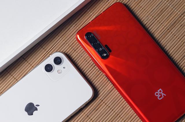 iPhone11拍照最强机？华为nova6 5G：就凭你也配？！_对比