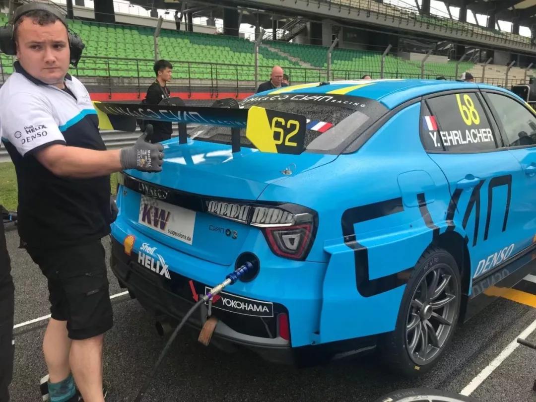 领克首年参赛夺冠！中国品牌首获WTCR全球年度冠军-搜狐大视野-搜狐新闻