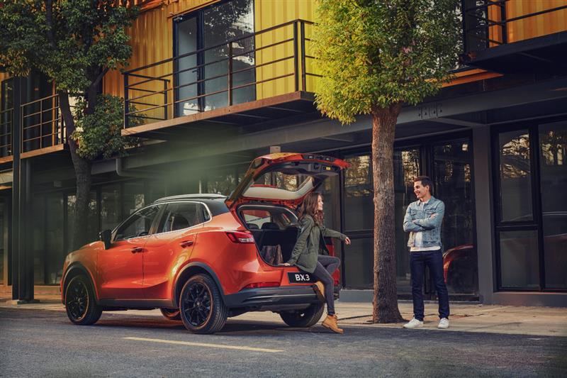 宝沃BX3燃擎上市售价9.68万起 高性能A0级SUV新选择 _搜狐汽车_搜狐网