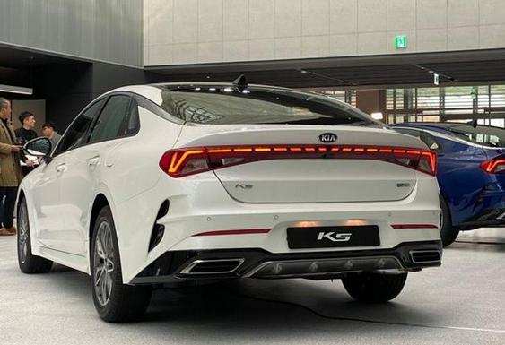 2.5T有290马力，新一代K5 GT若引入你会买吗？_搜狐汽车_搜狐网