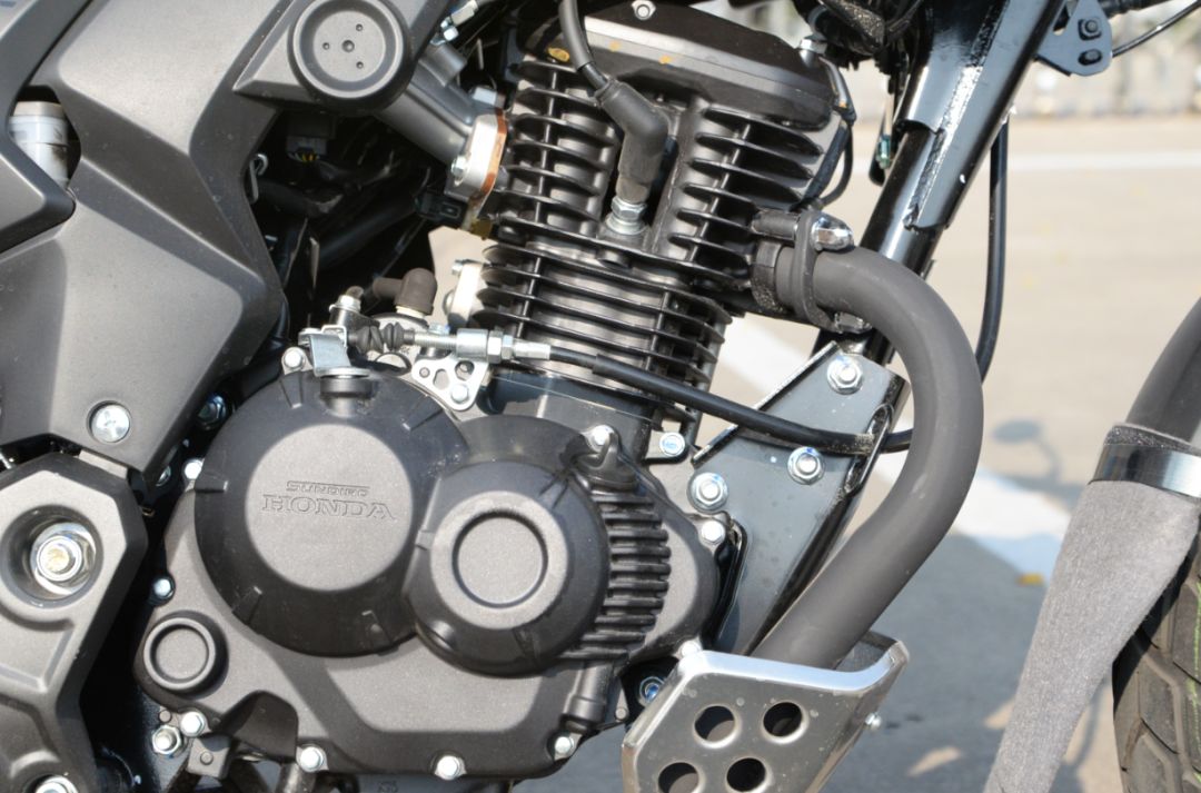 一脉相承：16980元新本CBF190TR与17380元五本鸷道，怎么选？ _搜狐汽车_搜狐网