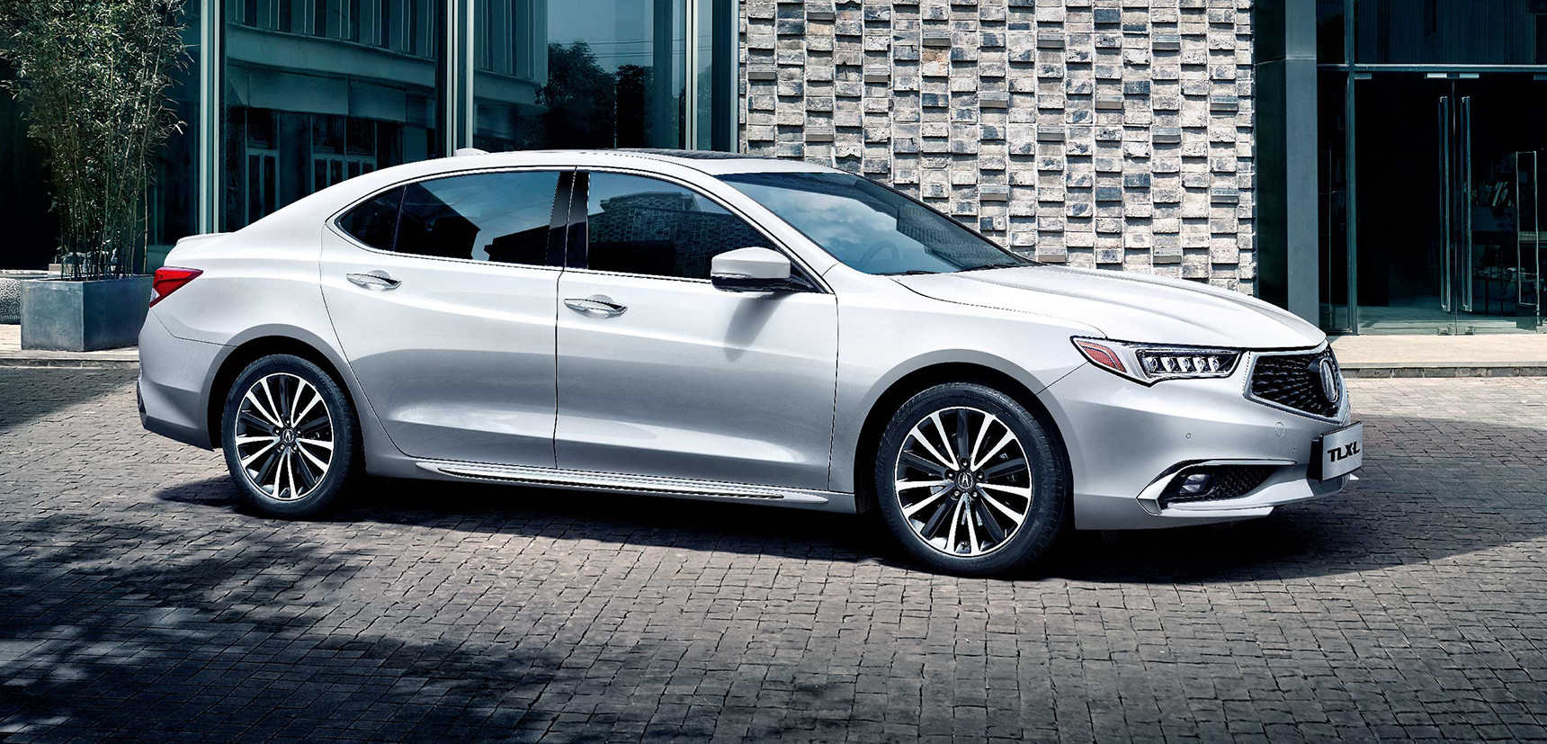 前驱车不配谈豪华？讴歌TLX-L/沃尔沃S60/奥迪A4L表示不服！_搜狐汽车_搜狐网