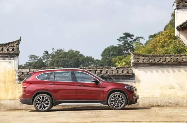 BMW X1与奔驰GLB，同样的豪华家用，不一样的物超所值_搜狐汽车_搜狐网