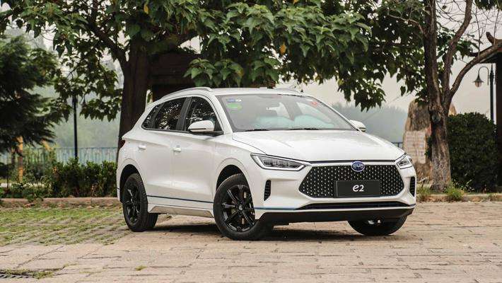 帝豪GSe、比亚迪e2 、传祺GE3大混战 谁更值得买？_搜狐汽车_搜狐网