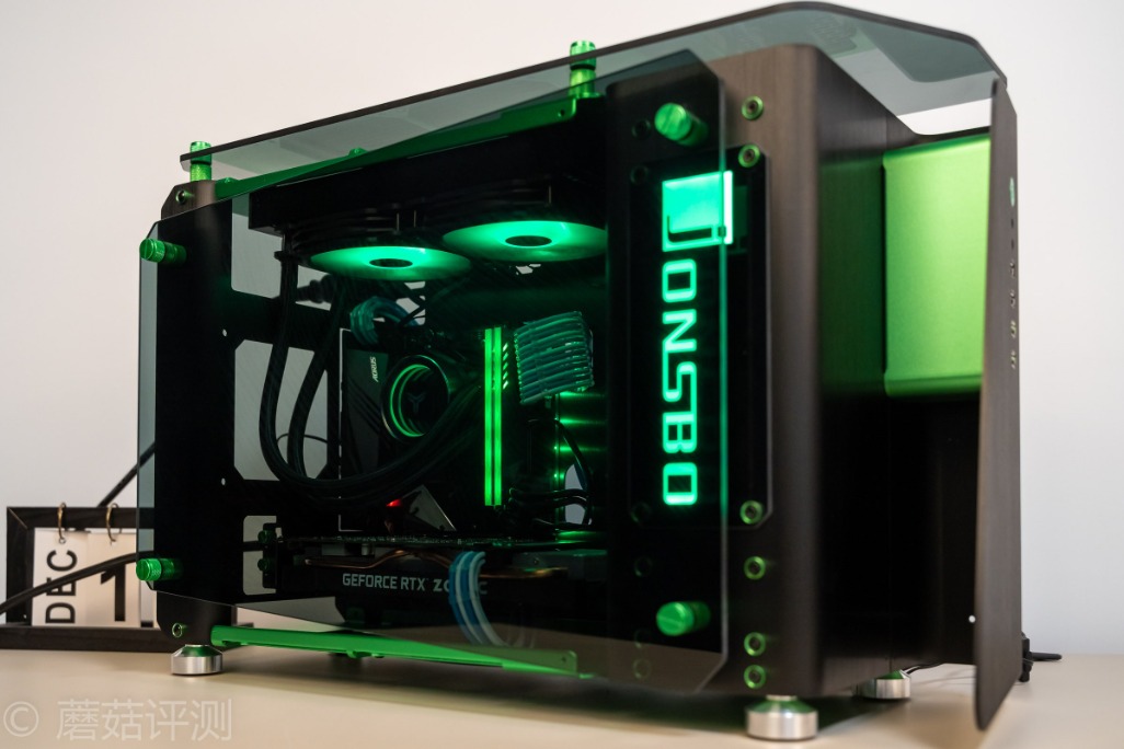 爱她，就给她装一台原谅色主体的电脑！乔思伯MOD1-MINI ITX机箱 评测_搜狐汽车_搜狐网