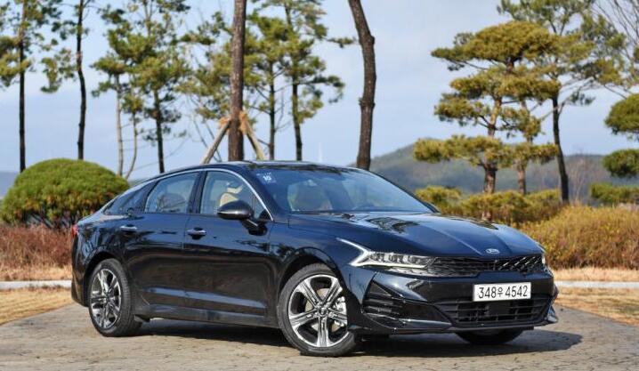 2020款起亚K5曝光，颜值大增不输本田雅阁，配1.6T动力+8AT_搜狐汽车_搜狐网