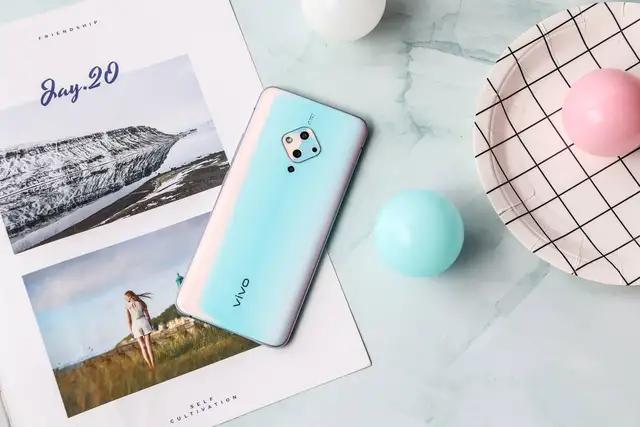 vivo S5相机优化实力尽显，让春节聚会拍照更清晰漂亮_搜狐汽车_搜狐网