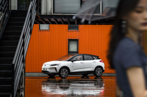 帝豪GSe、元EV535 、传祺GE3大PK，谁更值得买？_搜狐汽车_搜狐网