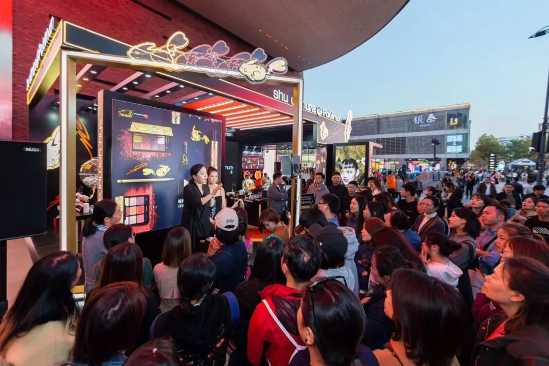 为什么杭州的年轻人都爱去in77？| iziRetail热点_进行