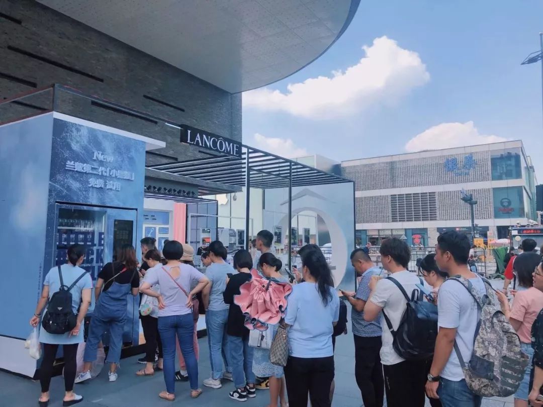 为什么杭州的年轻人都爱去in77？| iziRetail热点_进行