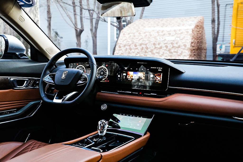 不到20万就能买下中大型SUV，一汽奔腾T99了解一下_搜狐汽车_搜狐网