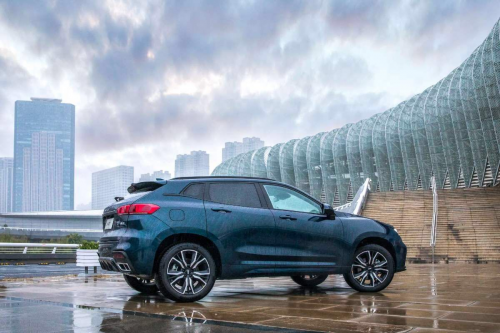 同样是“国宝级”品牌，拿WEY VV7对比红旗HS5，差距大吗？_搜狐汽车_搜狐网