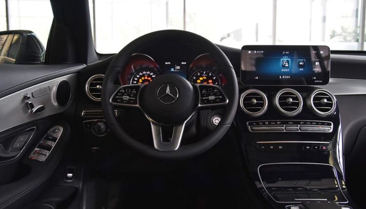 买X3后悔！小“GLE”汹汹来袭，全时四驱+可变悬架，跌2W完胜Q5L_搜狐汽车_搜狐网