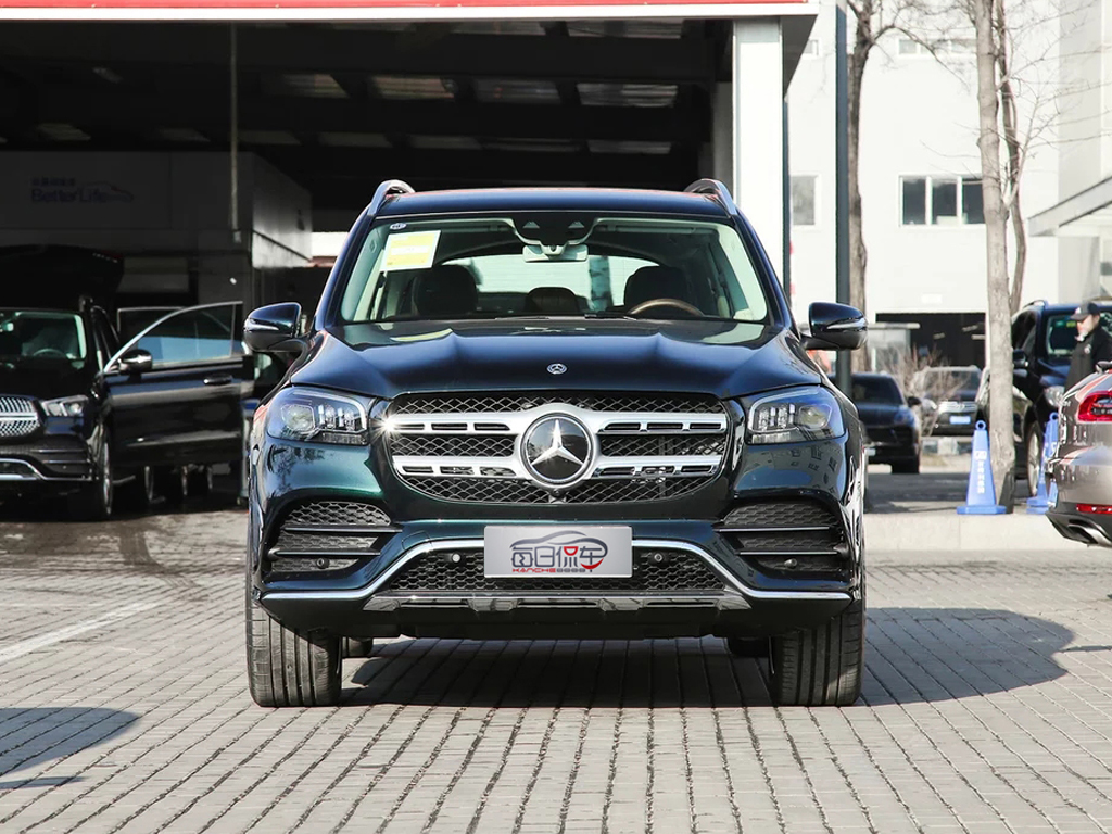 “BBA”SUV旗舰较量 宝马X7、奔驰GLS和奥迪Q8对比分析_搜狐汽车_搜狐网
